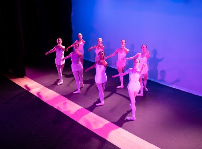 Darien Arts Center Completes Install of State-of-the-Art Lighting ...